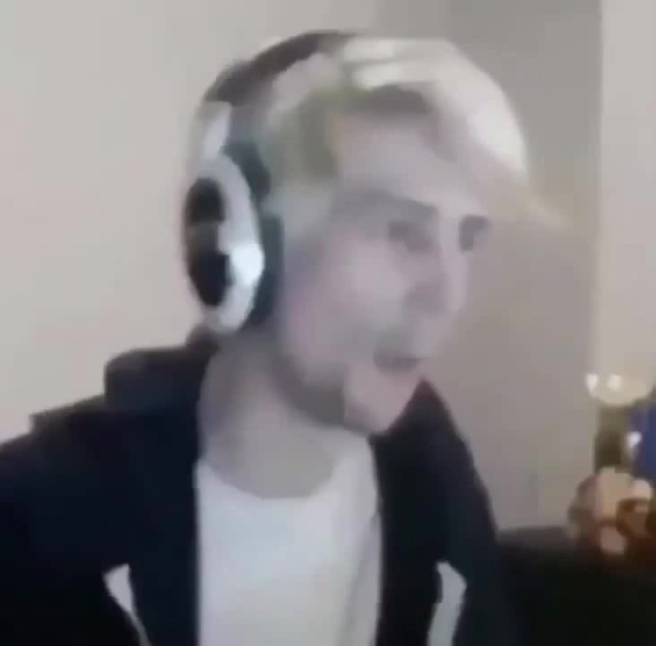 xQc clapping fast - Coub - The Biggest Video Meme Platform