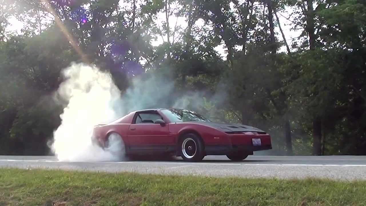 Pontiac Firebird TA Burnout - Coub - The Biggest Video Meme Platform