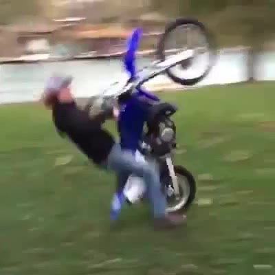 Wheelie fails! 🙈😂😂 - Coub - The Biggest Video Meme Platform