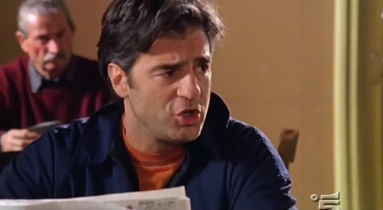 I Cesaroni - Ezio & Cesare ll Quando Ezio diventa allenatore ♥♥ - Coub - The Biggest Video Meme ...