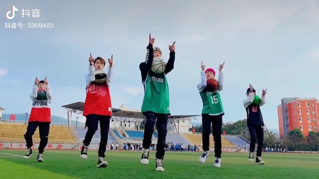 TikTok China dancers - Coub - The Biggest Video Meme Platform