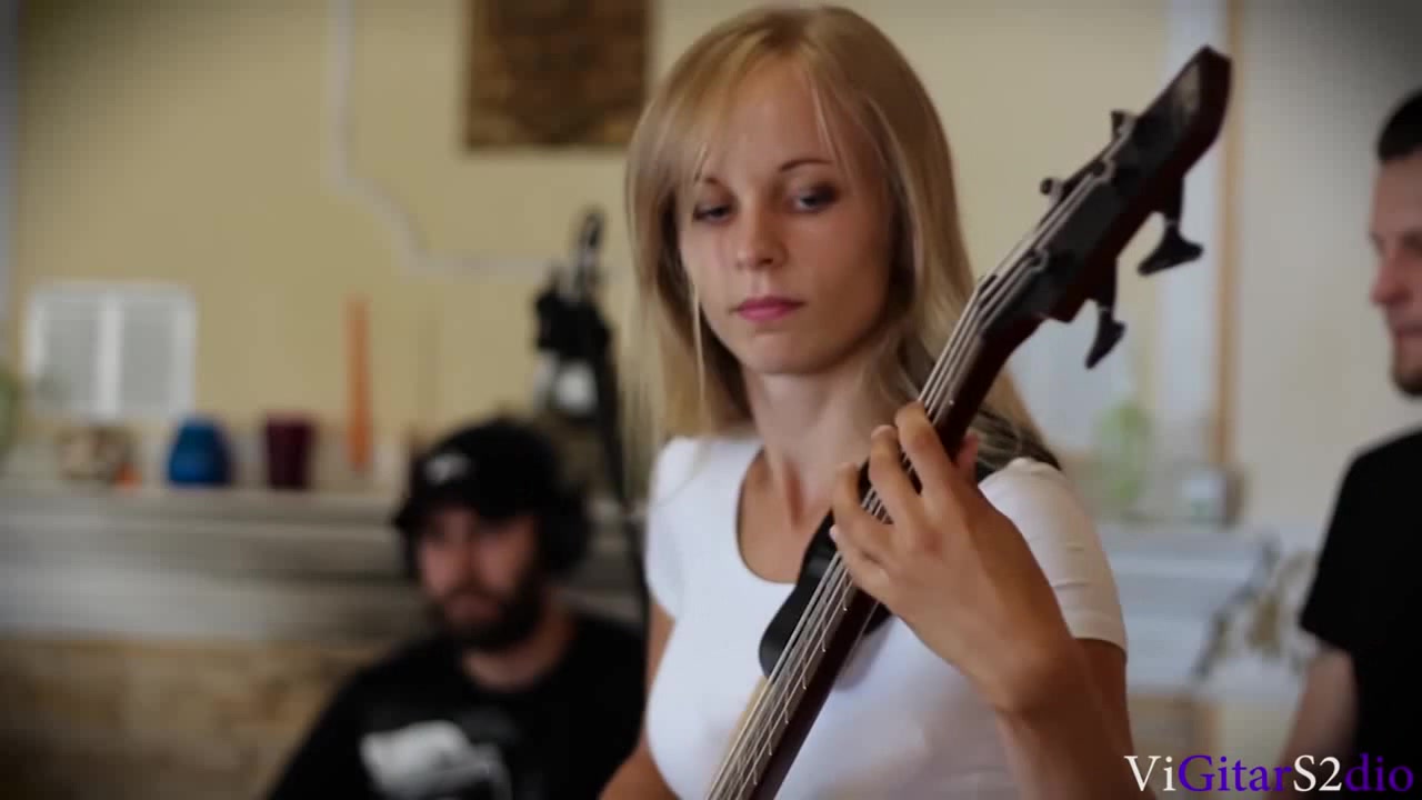 Daft Punk - 'Aerodynamic' - Laura - Coub - The Biggest Video Meme Platform