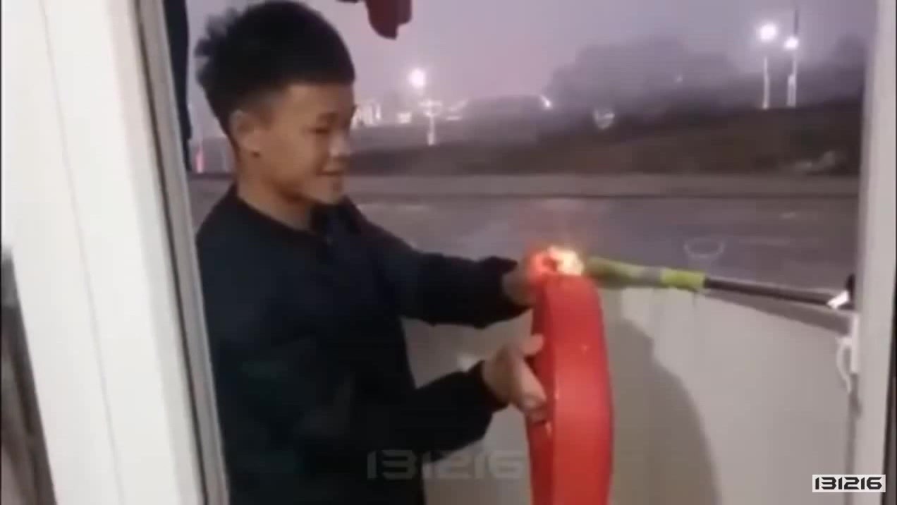 New Year firecrackers! - Coub - The Biggest Video Meme Platform