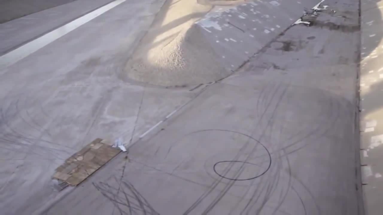 Ken Block's Gymkhana 7 Original With 1965 Ford Mustang(845HP) - Coub ...