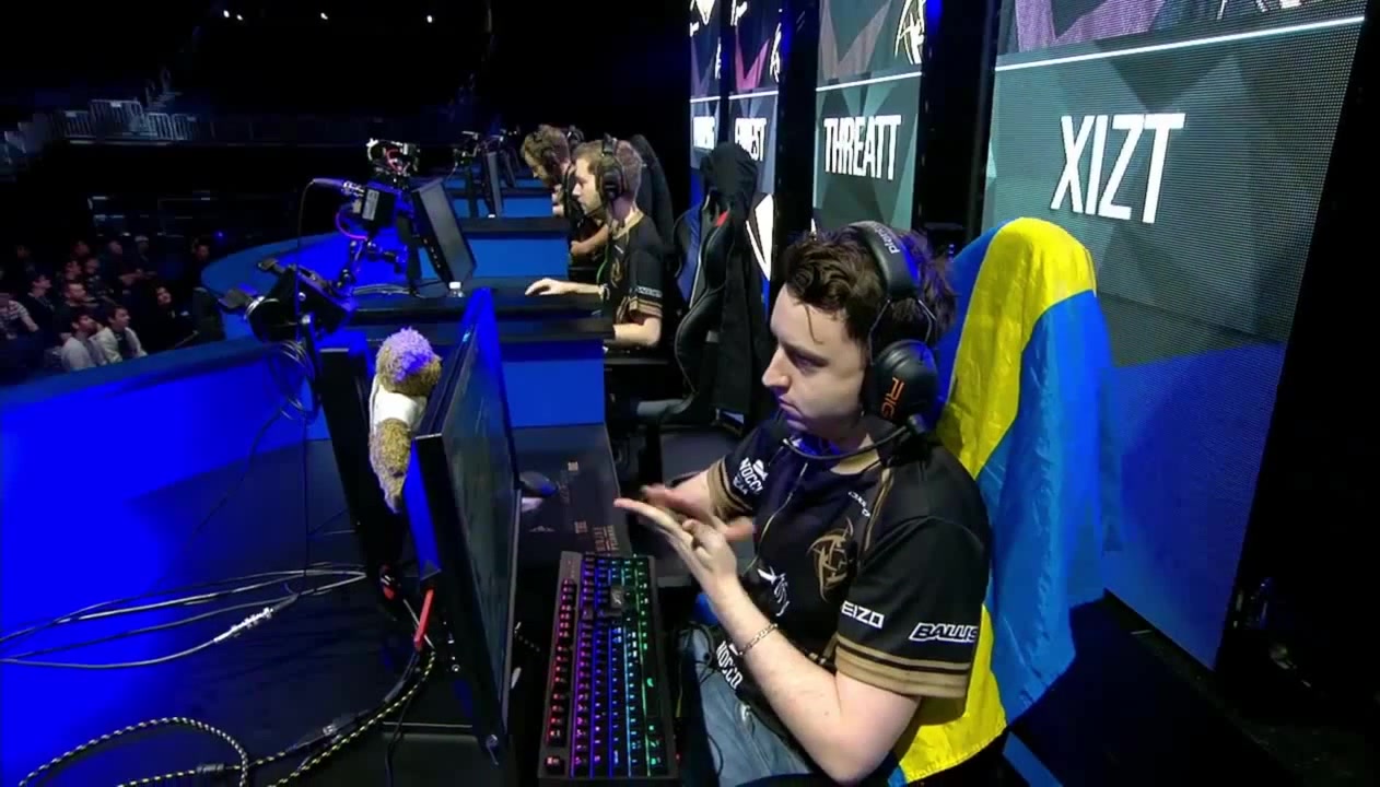 NIP Nops it up - Coub - The Biggest Video Meme Platform