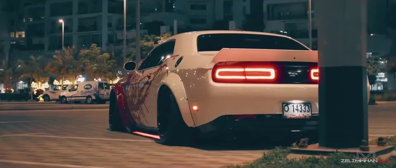 BLOOD SPLATTER Liberty Walk Wide Body Dodge Hellcat Challenger BY zelimkhanshm - Coub - The ...