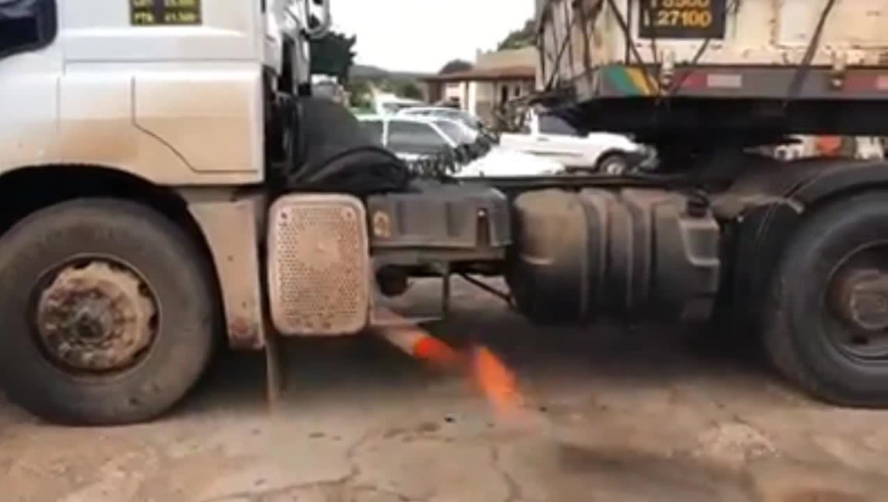 Flamethrower truck - Coub - The Biggest Video Meme Platform