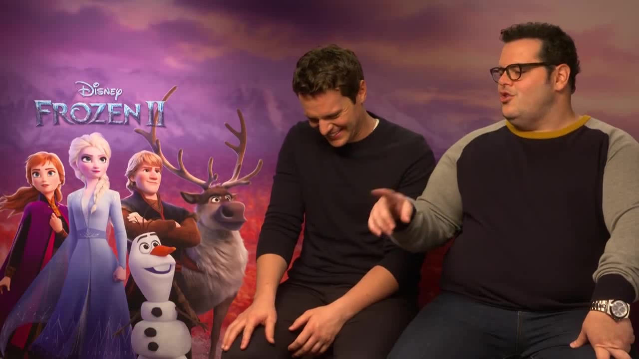 Jonathan Groff's Adorable Laugh - Coub - The Biggest Video Meme Platform