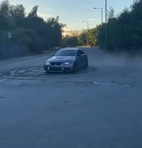 BMW M3 E92 burnout - Coub - The Biggest Video Meme Platform