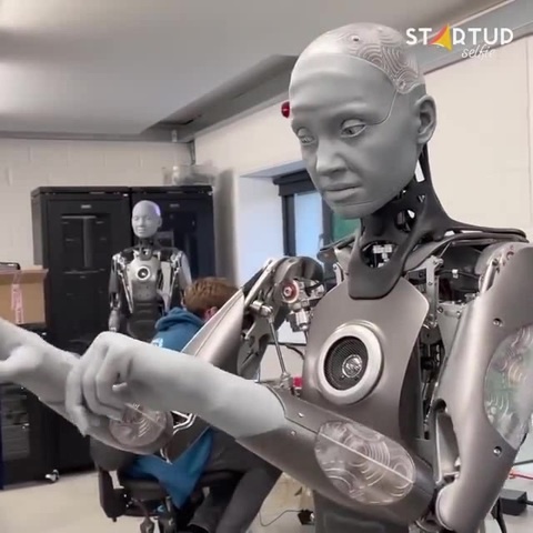 🤖 Humanoid robot 'Ameca' - Coub - The Biggest Video Meme Platform