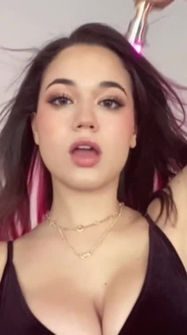 intagram and tiktok and twitch and youtube: @sofiiiiagomez | twitter: @sofiiiiagomezzz | song ...