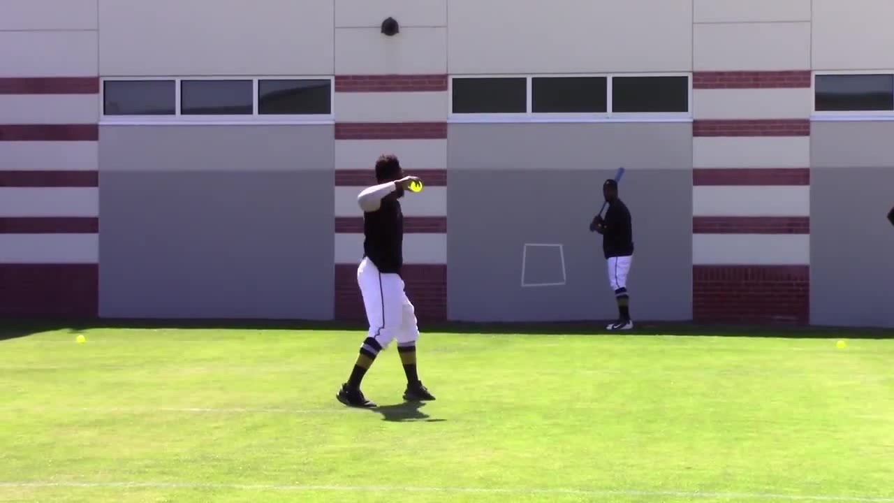 Playing Blitzball Wiffleball with Andrew McCutchen and the Bucs - Coub ...