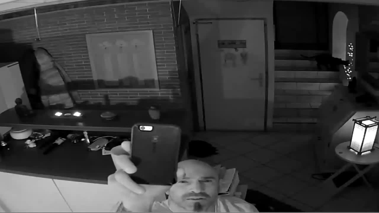 Danger CCTV Prank - Coub - The Biggest Video Meme Platform