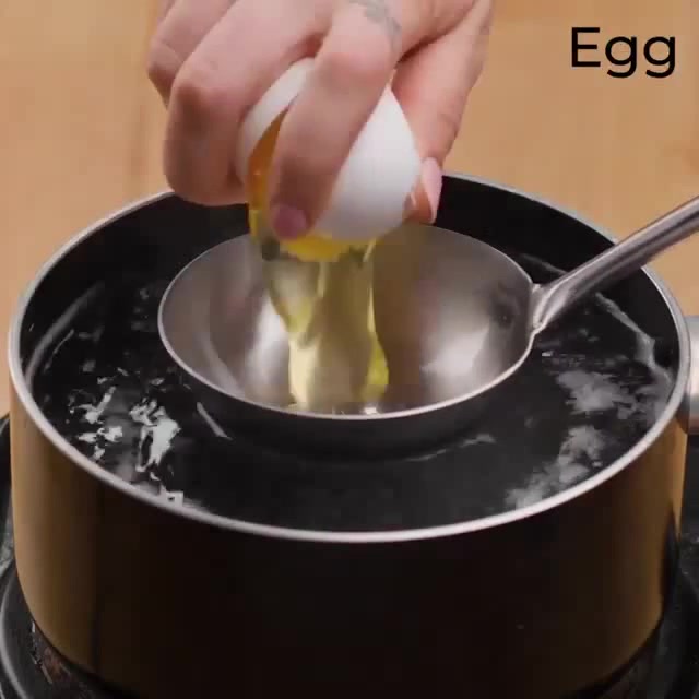 Easy poached eggs - Coub - The Biggest Video Meme Platform
