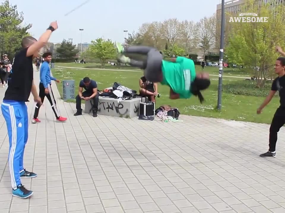 Can your squad jump like this? 😏💥 - Coub - The Biggest Video Meme Platform