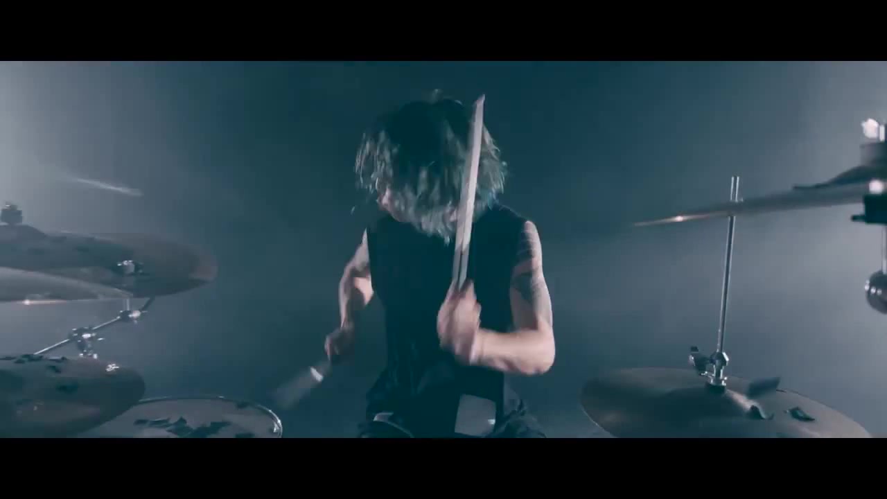 ONE OK ROCK: Taking Off [OFFICIAL VIDEO] - Coub - The Biggest Video Meme Platform