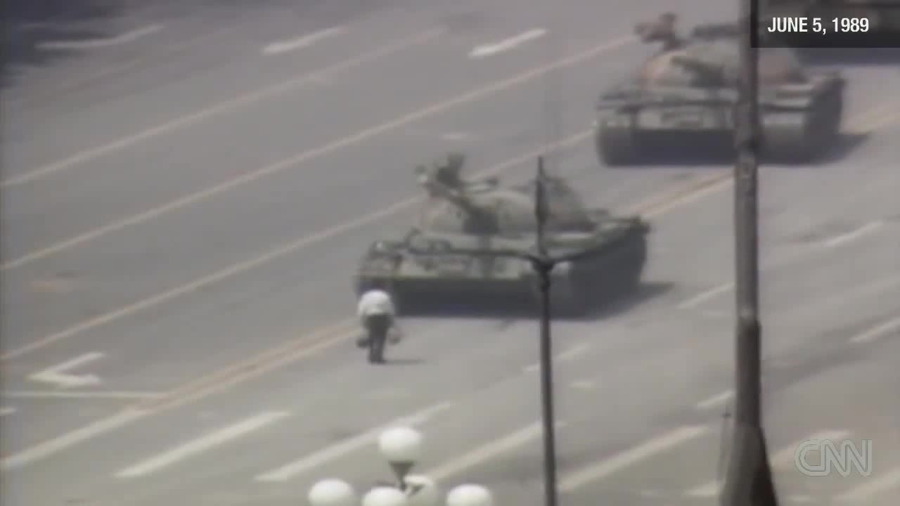 1989: Man vs. Chinese tank Tiananmen square - Coub - The Biggest Video ...