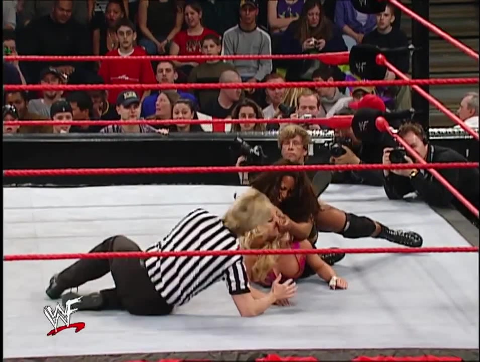 (720pHD): WWF Raw 02.04.02: Trish Stratus vs Jazz + Stephanie McMahon ...