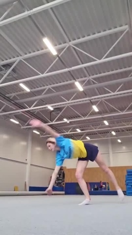 acro tricks - Coub - The Biggest Video Meme Platform