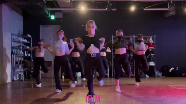 Class Video 十中八九 Reol / IBUKI IMATA Waacking Choreography - Coub - The Biggest Video Meme Platform