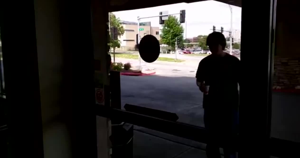 Loud Nigra Screaming Door - Coub - The Biggest Video Meme Platform