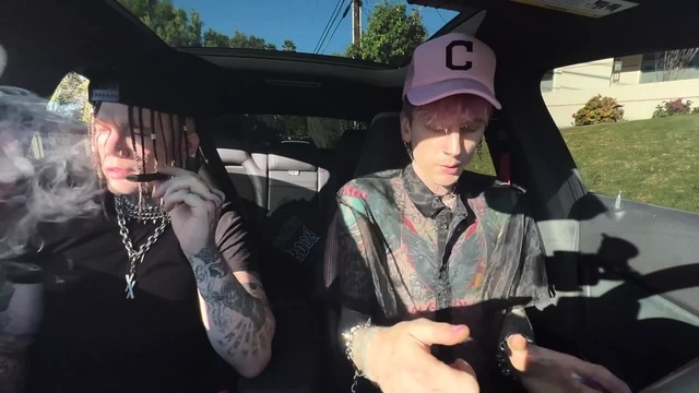 Machine Gun Kelly - roll the windows up - Coub - The Biggest Video Meme ...