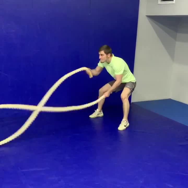 Battling ropes - Coub - The Biggest Video Meme Platform