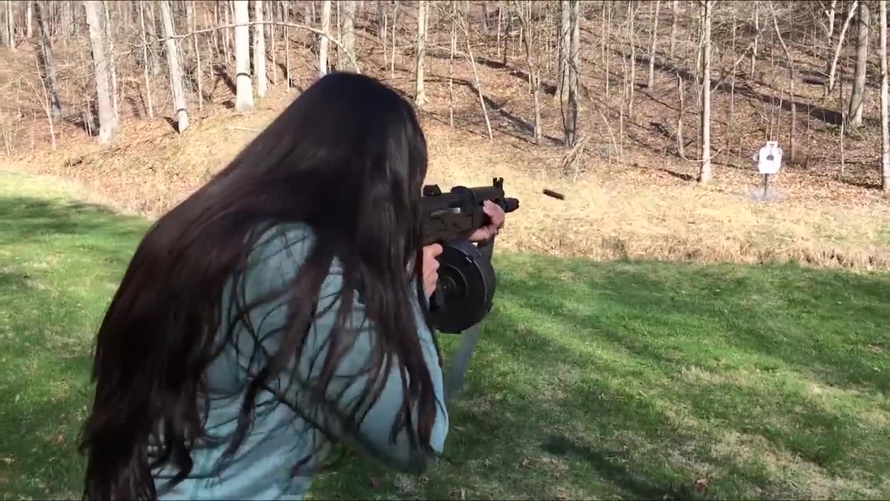 AK-47 girl - Coub - The Biggest Video Meme Platform