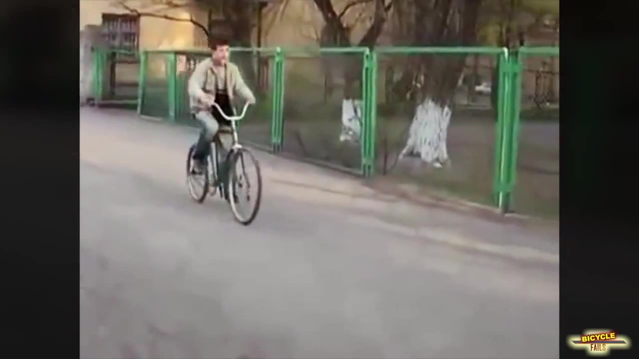 Best Bicycle Fail Compilation || Ultimate Bike Fails || MonthlyFails ...
