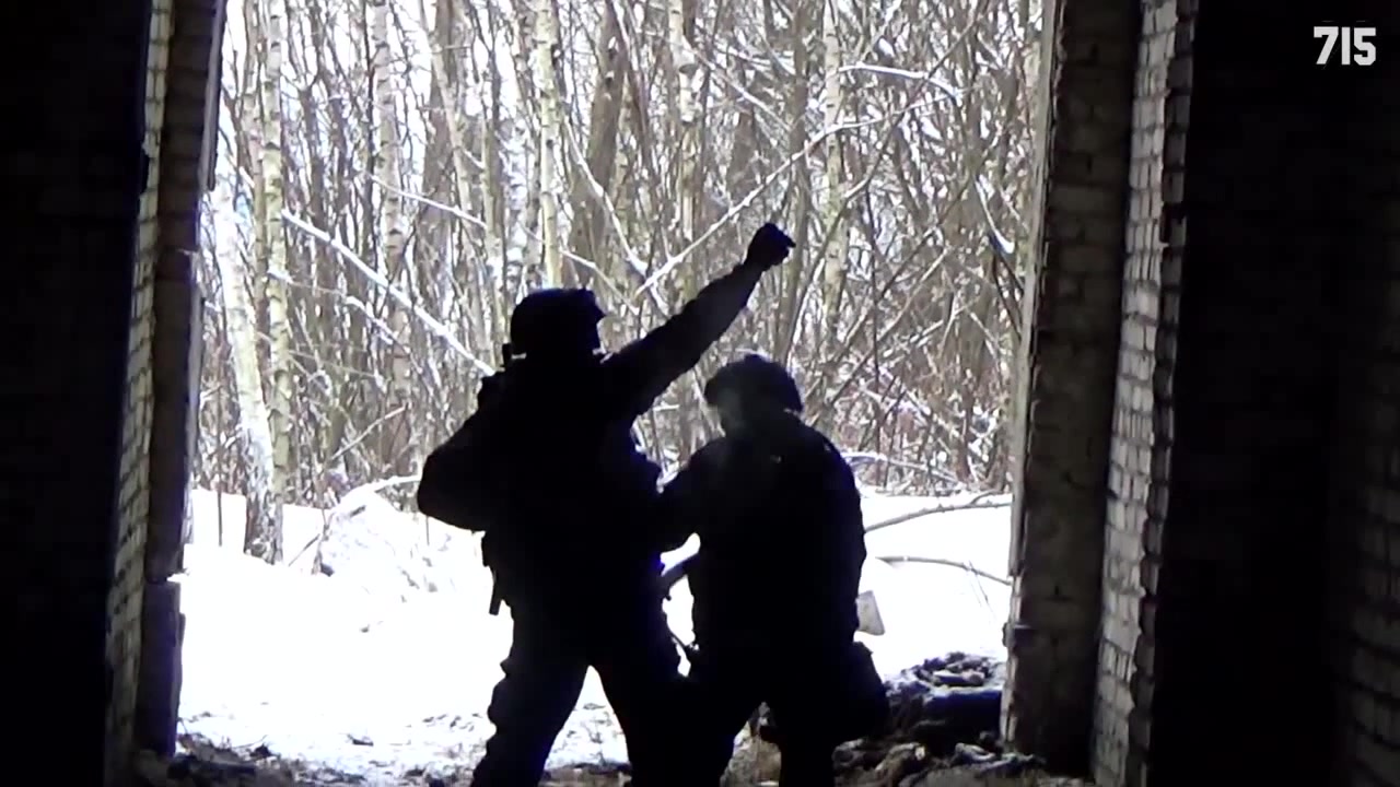 ууу сука он стреляет / 715 - Coub - The Biggest Video Meme Platform