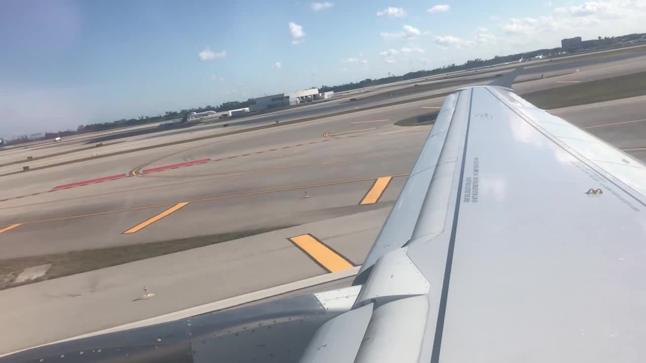 JetBlue A320 departs FLL - Coub - The Biggest Video Meme Platform