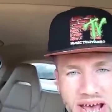 #VINE #46 MY MAiN, GOAL iS TO BLOW UP! AND THEN.. ACT LiKE i DONT KNOW ...