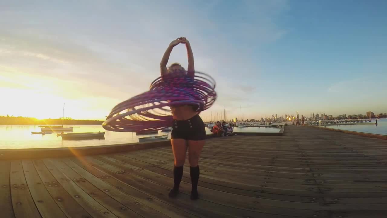 Hula-hoop hula-whoop - Coub - The Biggest Video Meme Platform