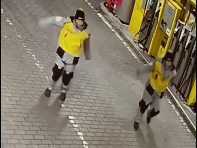 How to keep warm at work... - Coub - The Biggest Video Meme Platform