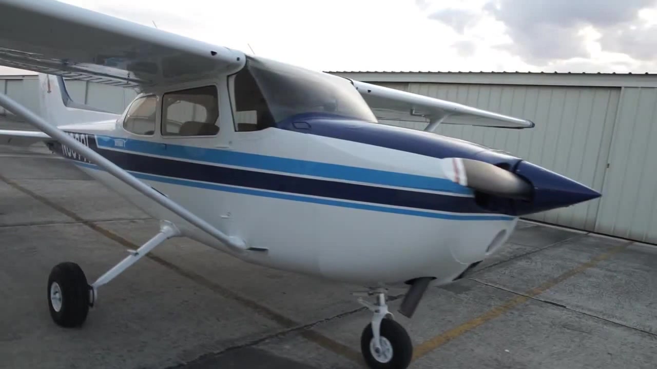 An Aviation Love Story | Transforming a Legend | Cessna 172 Skyhawk ...