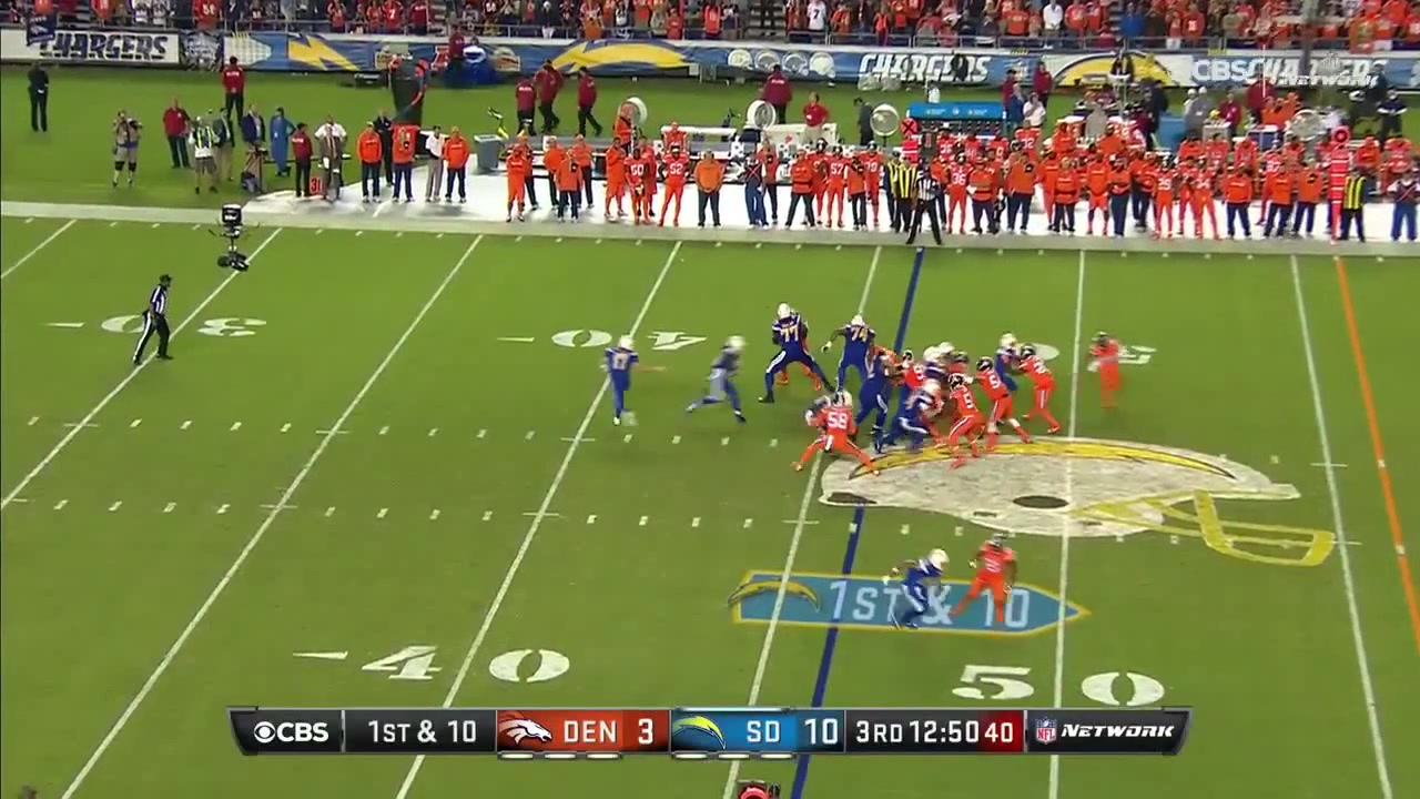 Melvin Gordon Breaks Off 49-Yard Run! | Broncos vs. Chargers | NFL ...