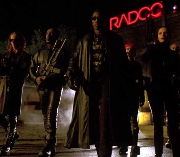 Blade 2 Lighthammer